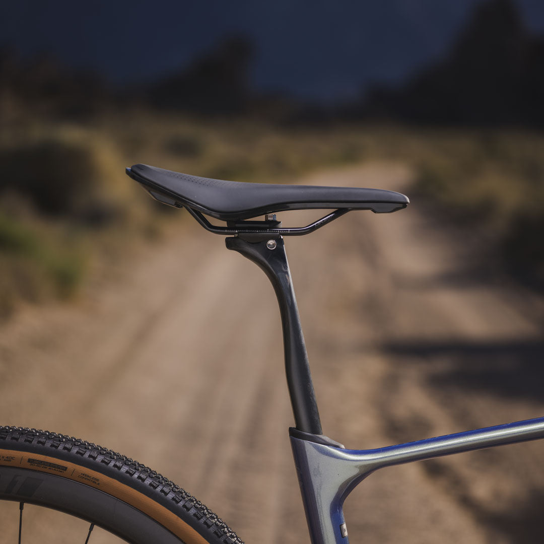 Giant Revolt | Steed Cycles